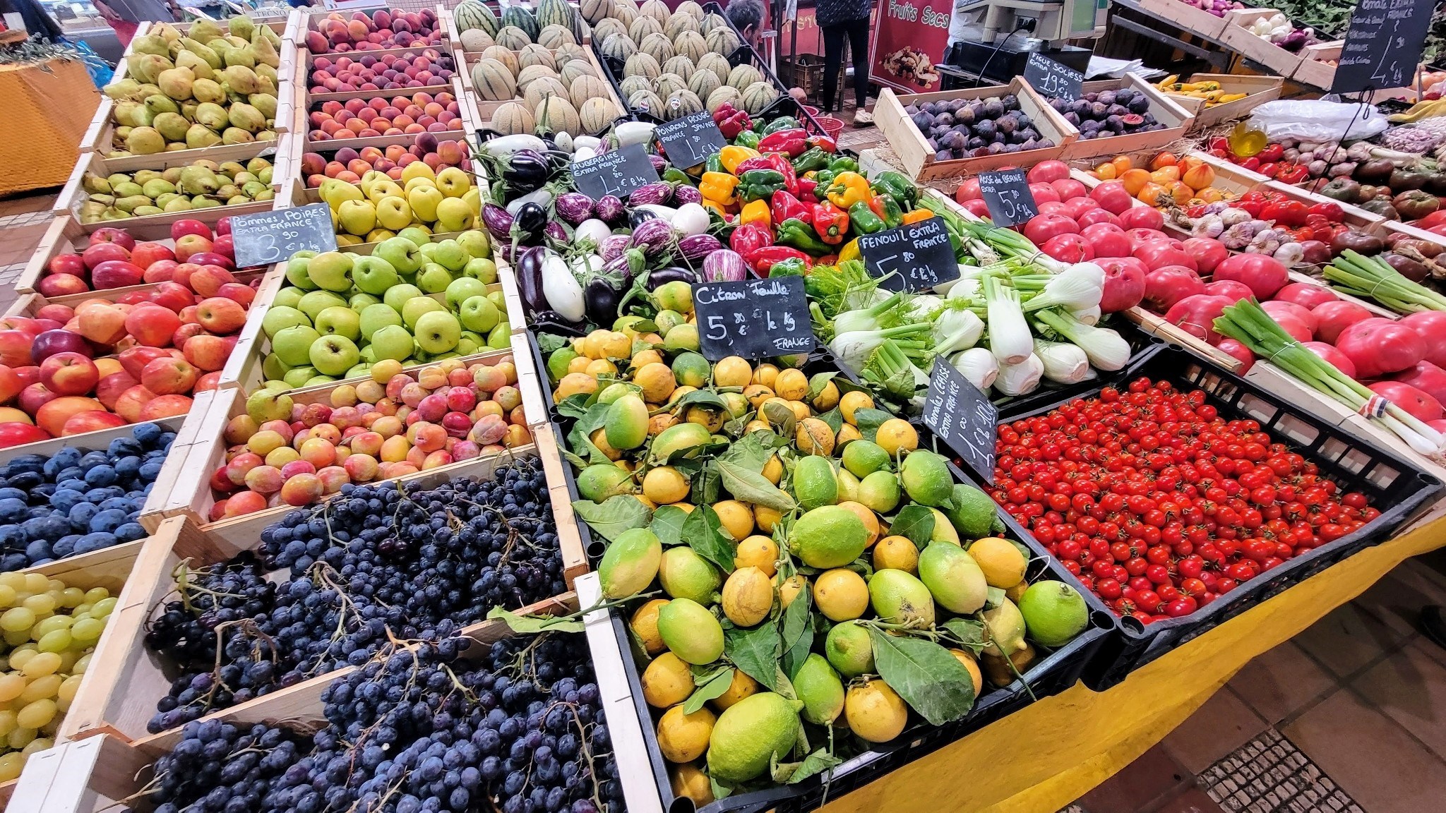 Ежедневный фермерский маркет в Каннах, #2 / Xpath